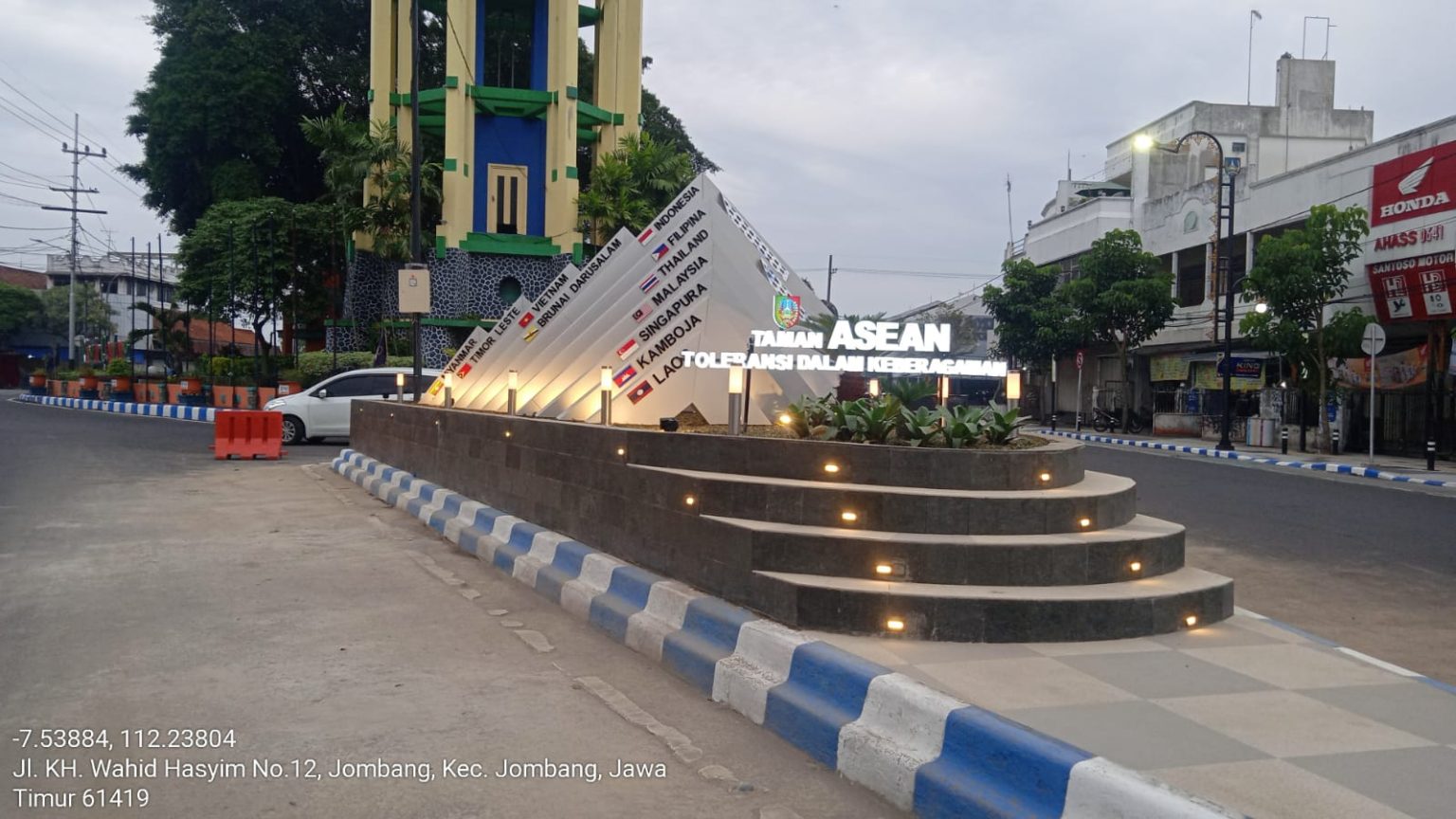 Taman Asean Jombang | Wacana News